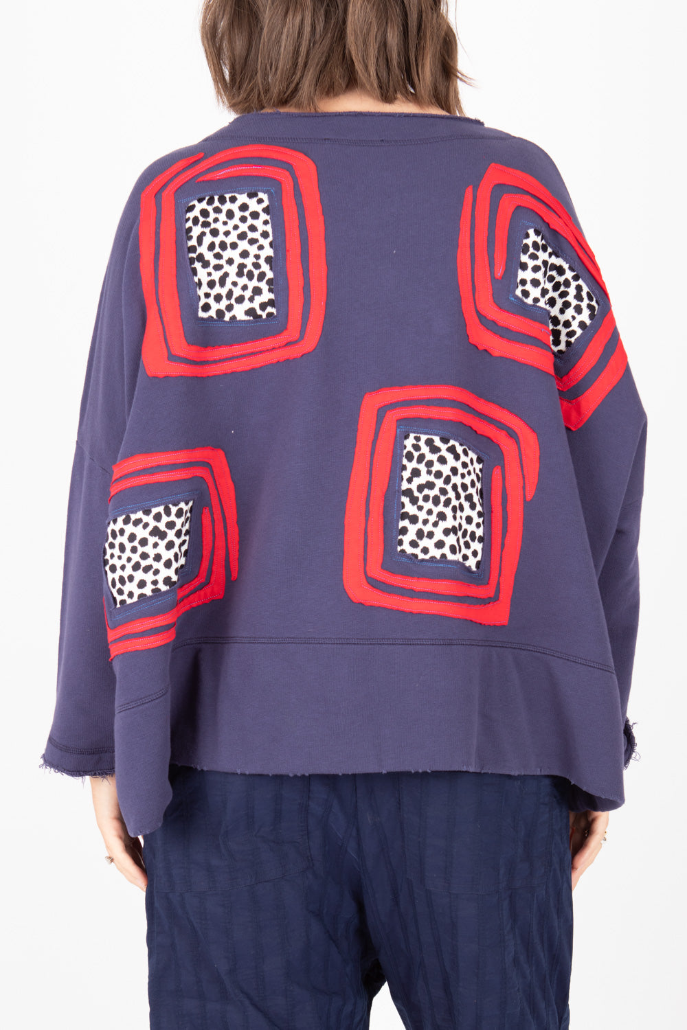 Estudio Viva Special Edition Sweater– Walkers